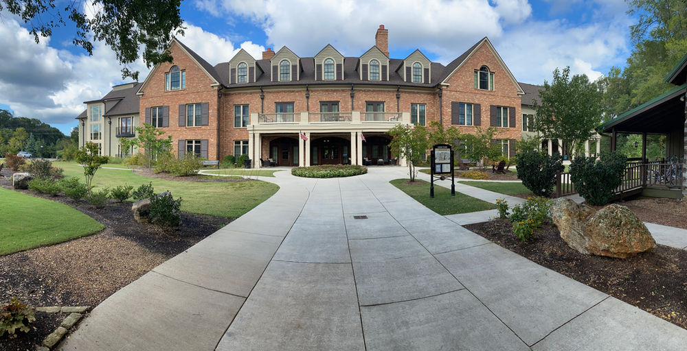 Girlfriend Getaway at The Barnsley Resort