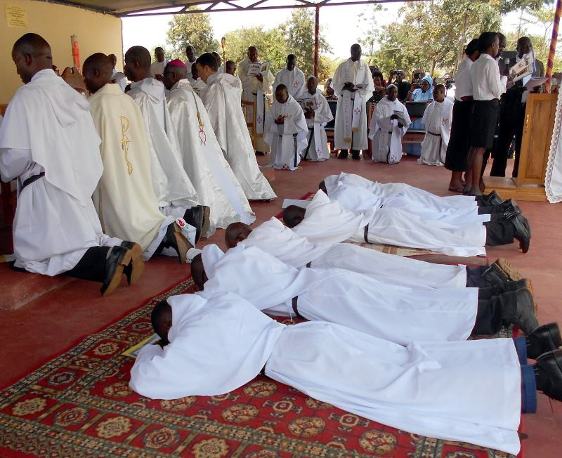 Communitas | calif-augustinians