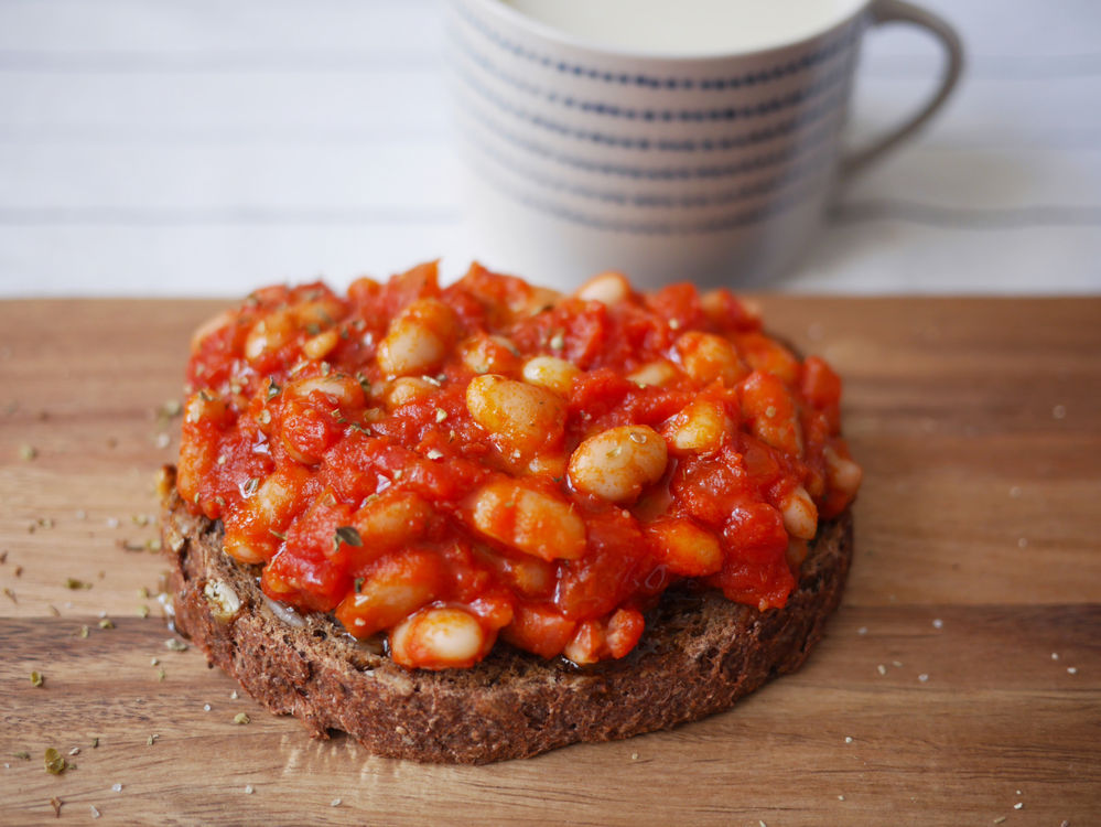 Super simple beans on seeded bread – serves 3-4
