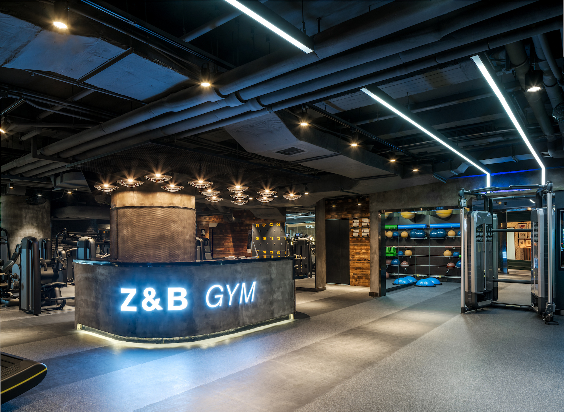 Z&B FITNESS - SHAANXI | hcreates interior design