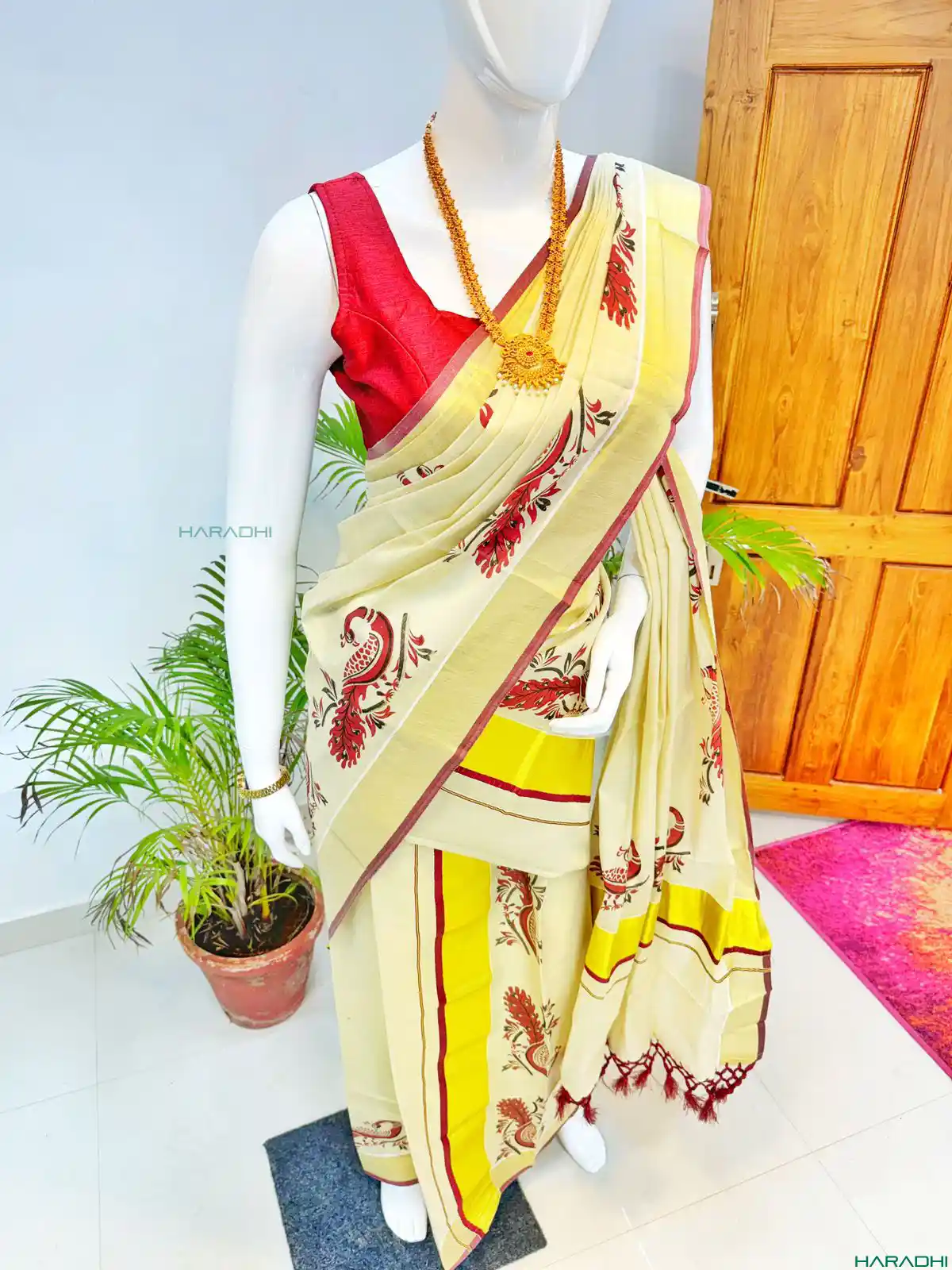 Mayura Designer Maroon Tussel Tissue Set Mundu | HARADHI