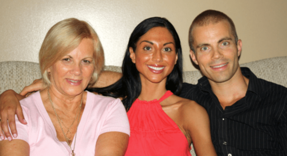 Episode 13, Season 1 - Lisa Harnum and Simon Gittany