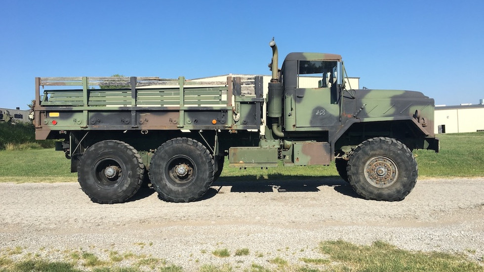 1984 AM General M923 5-Ton 6x6 Cargo Truck