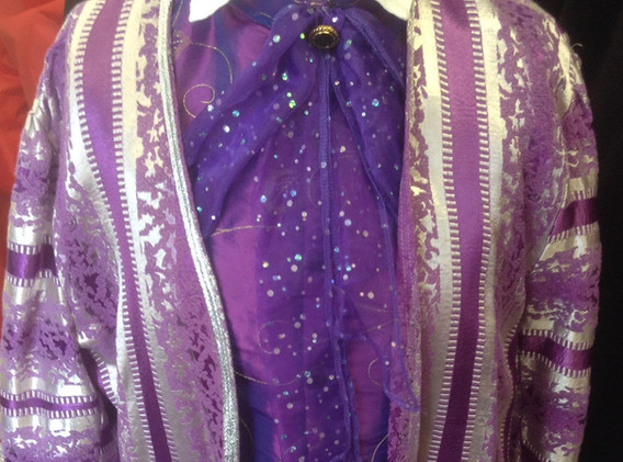 HIRE | tomrolfeproductions