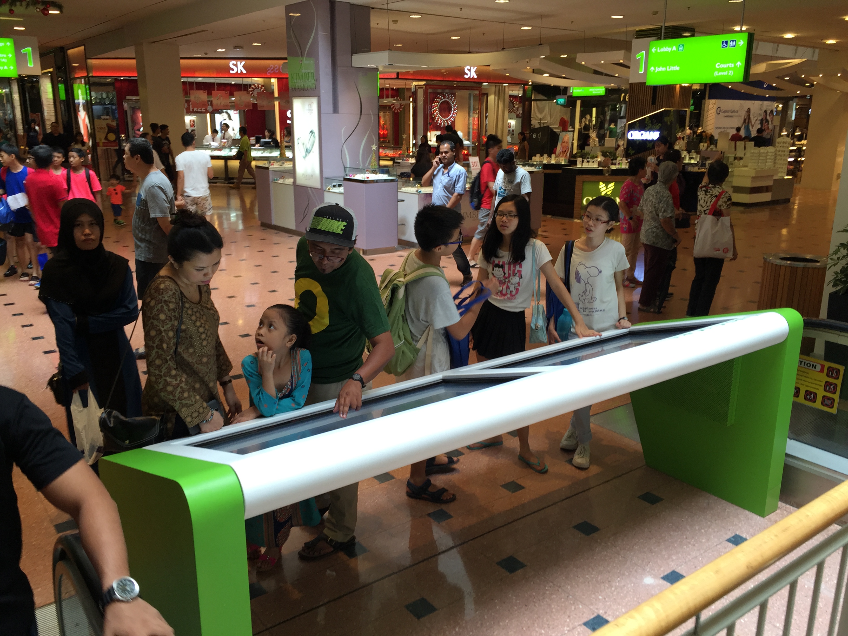 Digital Signage & Interactive Wayfinding - Ultimate Display System