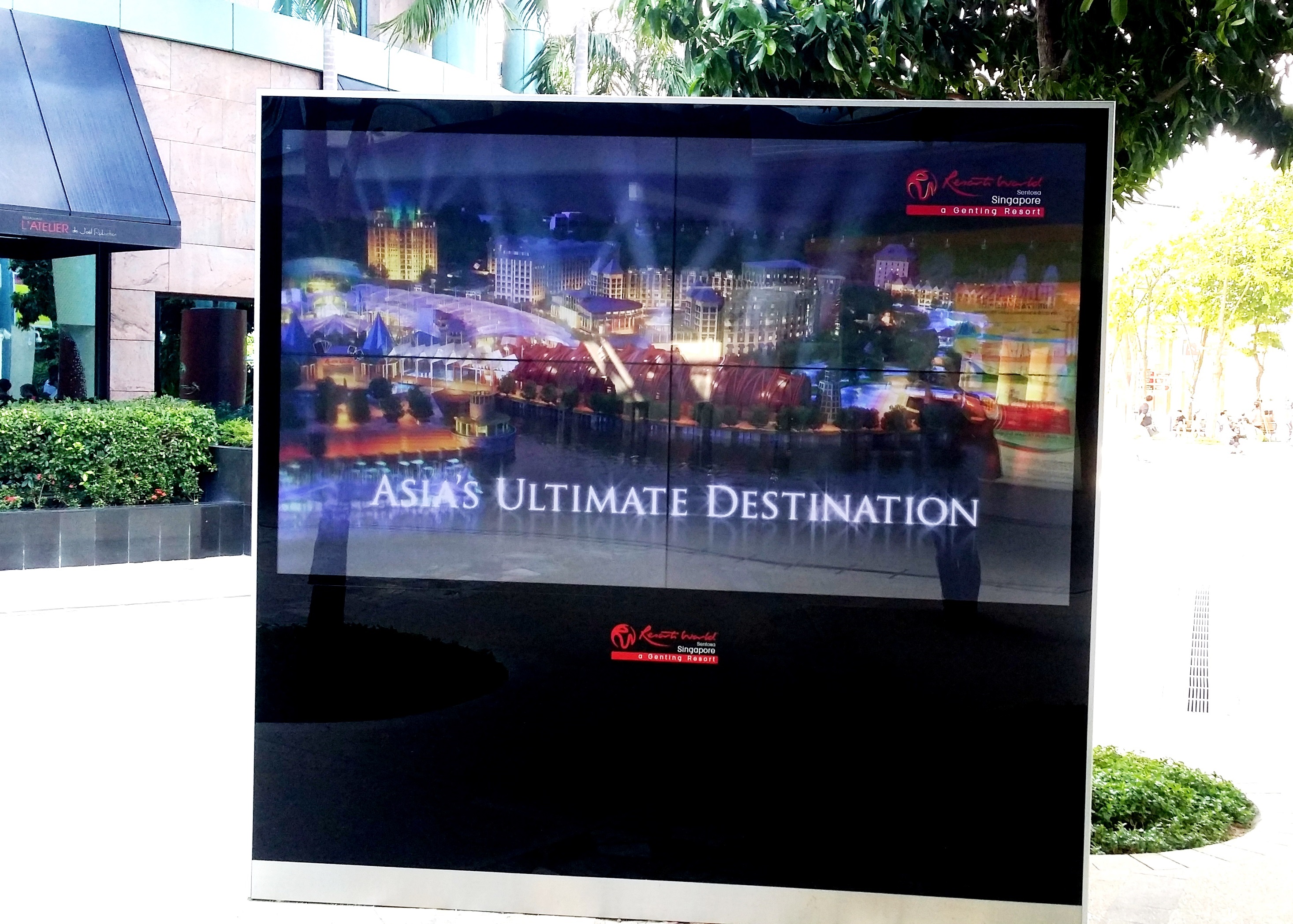 Digital Signage & Interactive Wayfinding - Ultimate Display System
