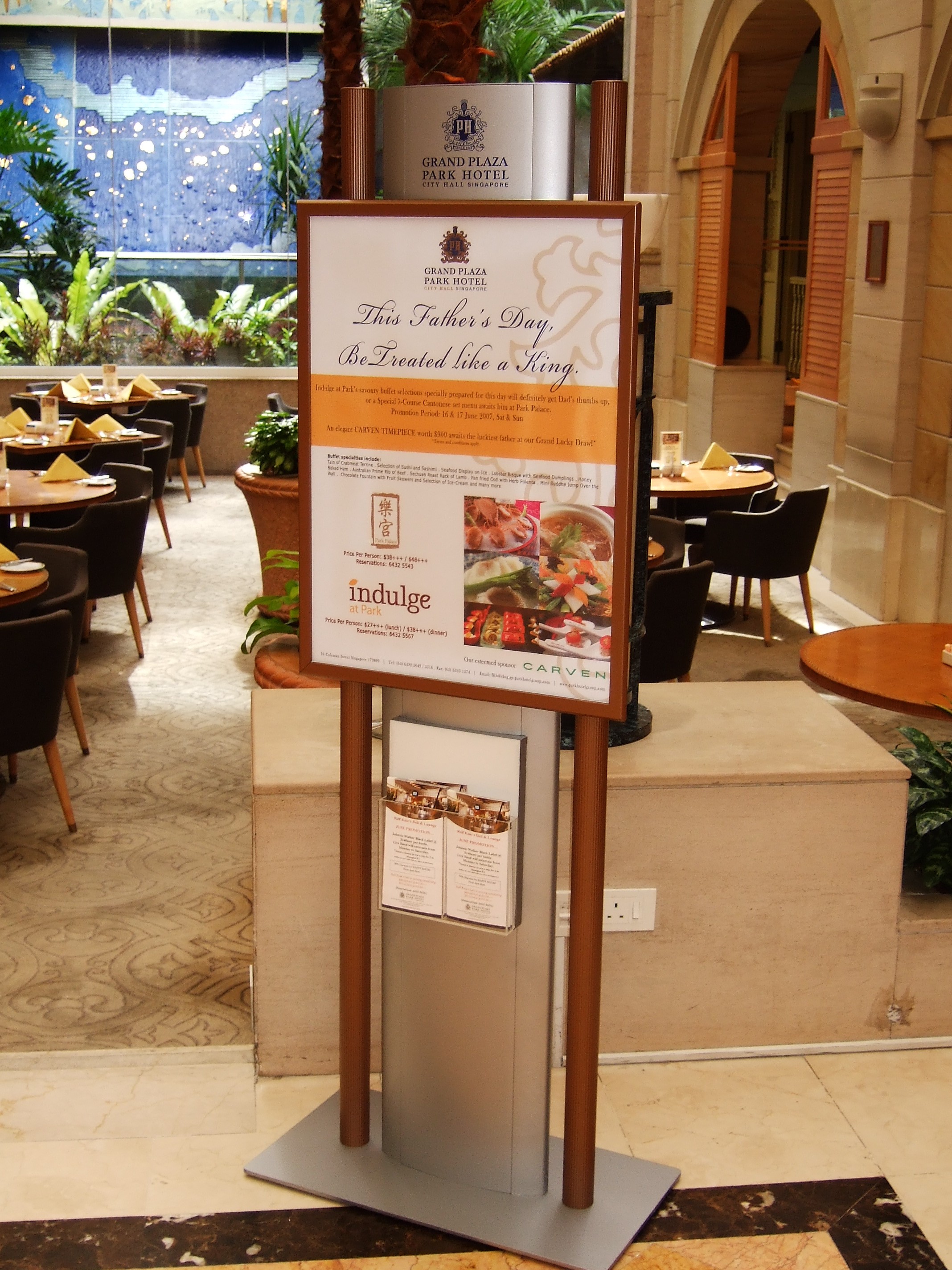 Brochure & Display Stands - Ultimate Display System