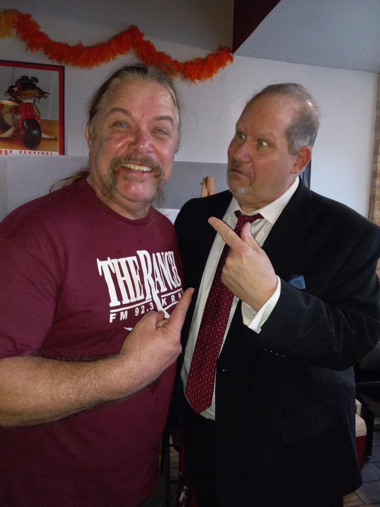 Bob Zany finally visits the Texas Hill Country! Summer 2022