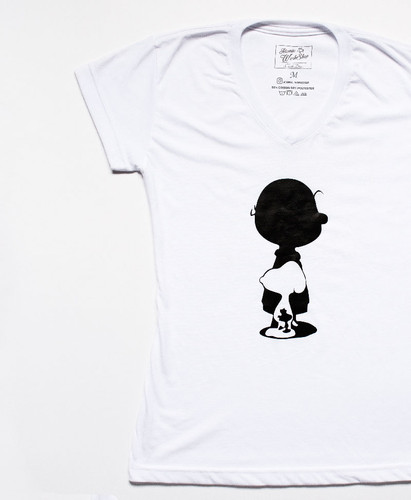 Camiseta Peanuts-Snoopy Perfil | Atomic Workshop