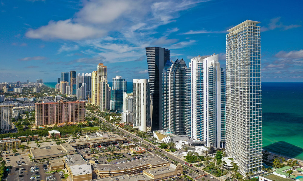 Miami Beach: The Ultimate Luxury Destination and Current Trends