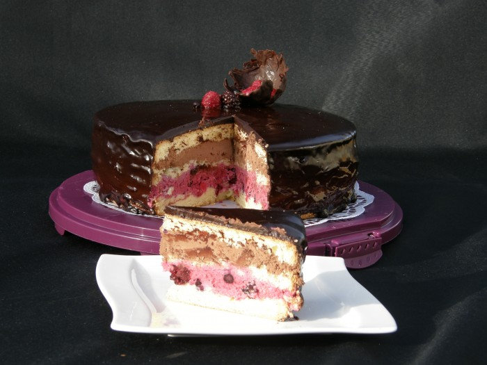 Tourte miroir chocolat et fruits rouges