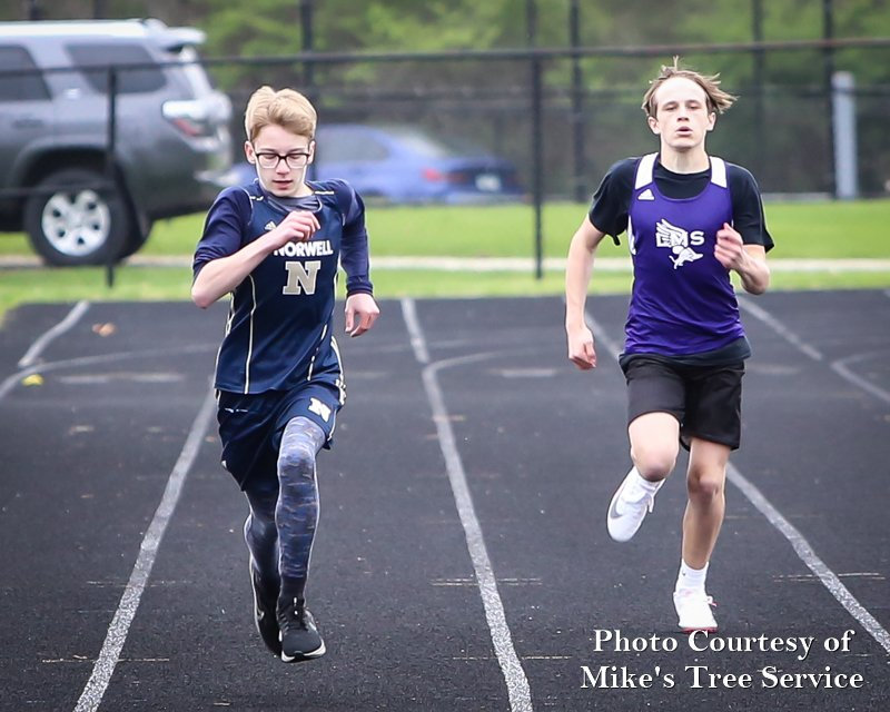 Riverview vs Norwell vs Leo Middle School Track