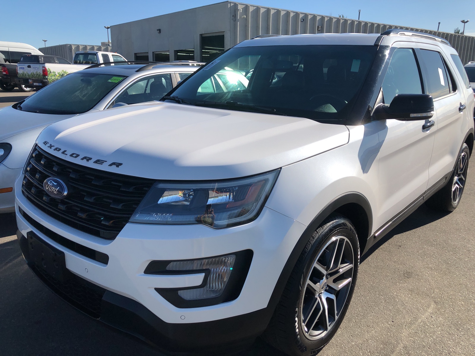 2016 FORD EXPLORER WHITE D14330 | gbleasing