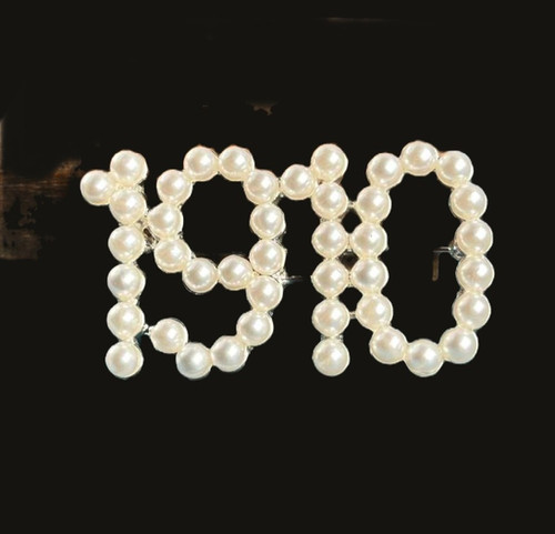 NAUW Classic Pearl 1910 Pin | Verde