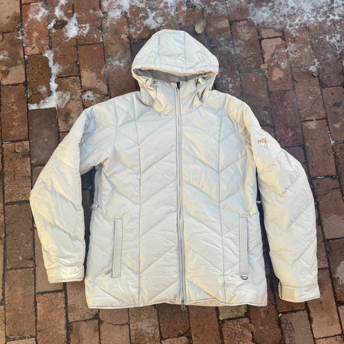 Roxy down puffer 10k jacket size XL | Thrift Boards
