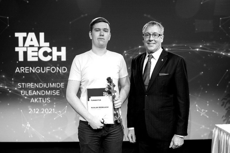 Liwathon E.O.S. support young and talented university students