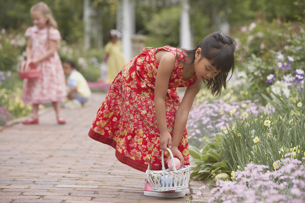 Join Us for an Easter Egg Hunt!