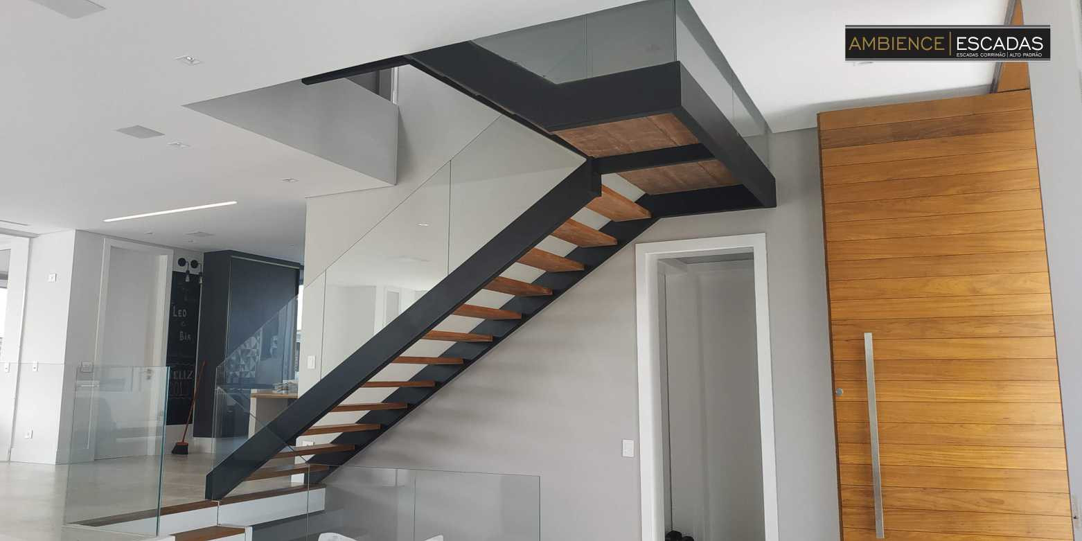 Escadas de Ferro | Ambience Escadas Metálicas I Corrimão Guarda Corpo
