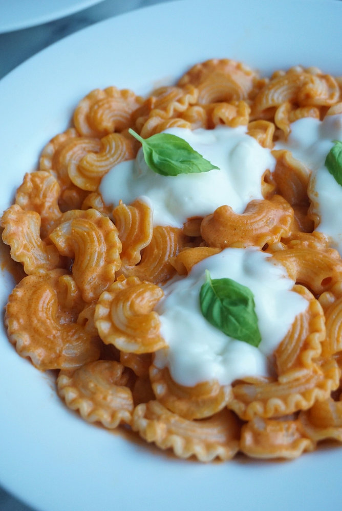 Creste di Gallo alla Vodka with Stracchino