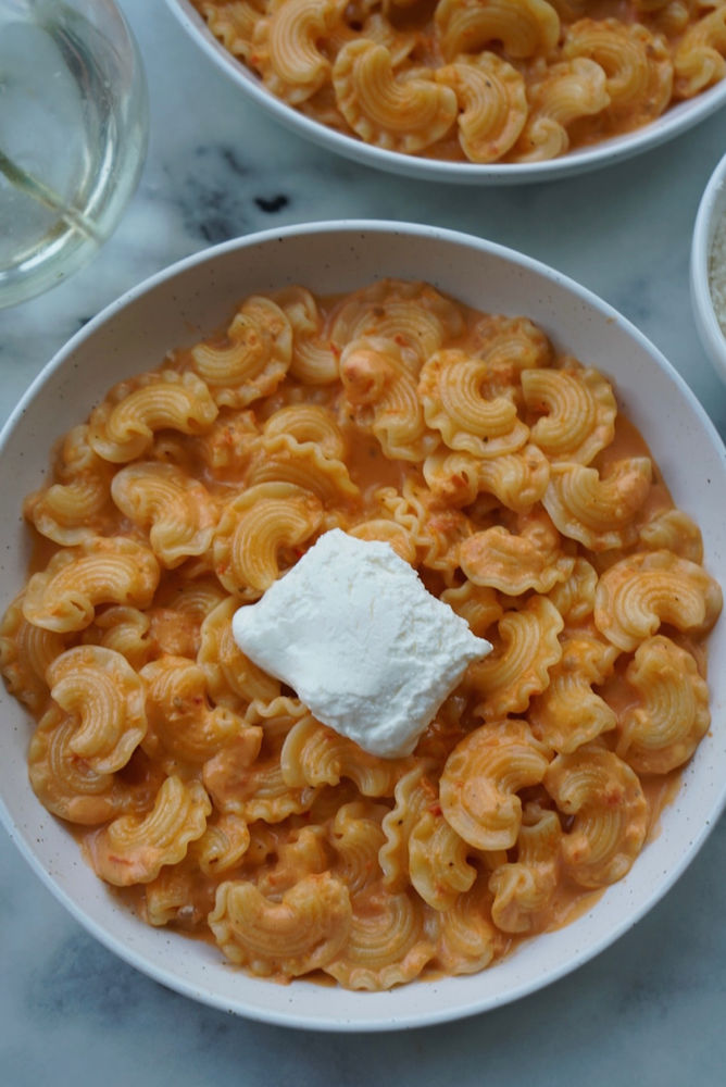 Creamy Sundried Tomato & Roasted Garlic Creste di Gallo