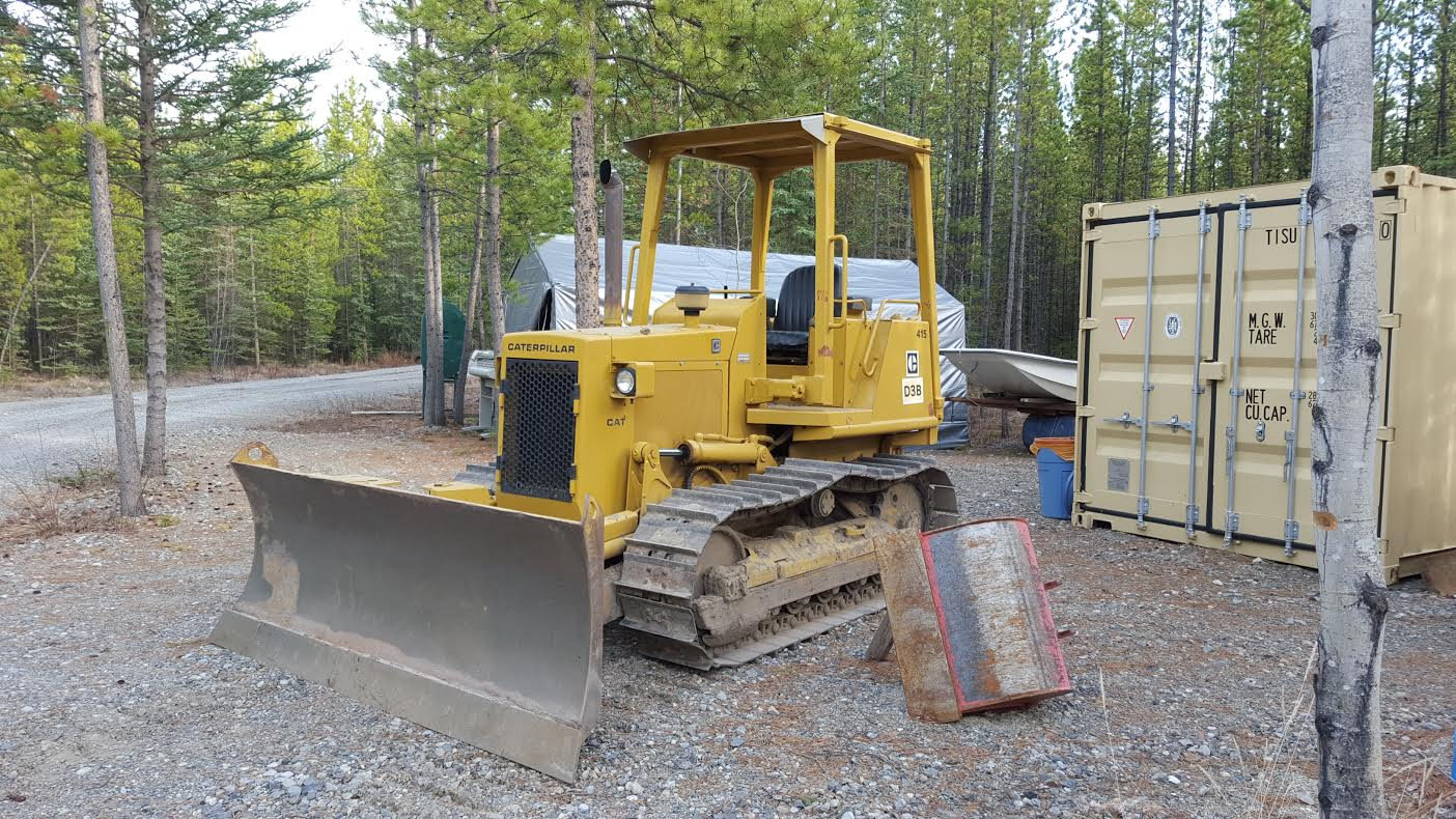 CAT D3B Dozer