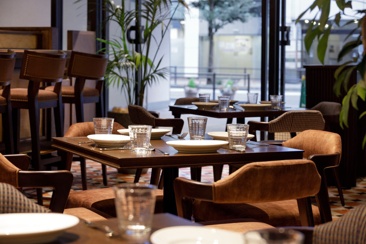 3rd.BAR&GRILLRESTAURANT | drip