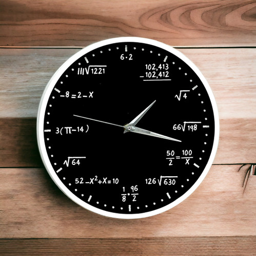 Reloj Matemático 6x2 y 3x4 Fondo Negro | La Tienda Científica