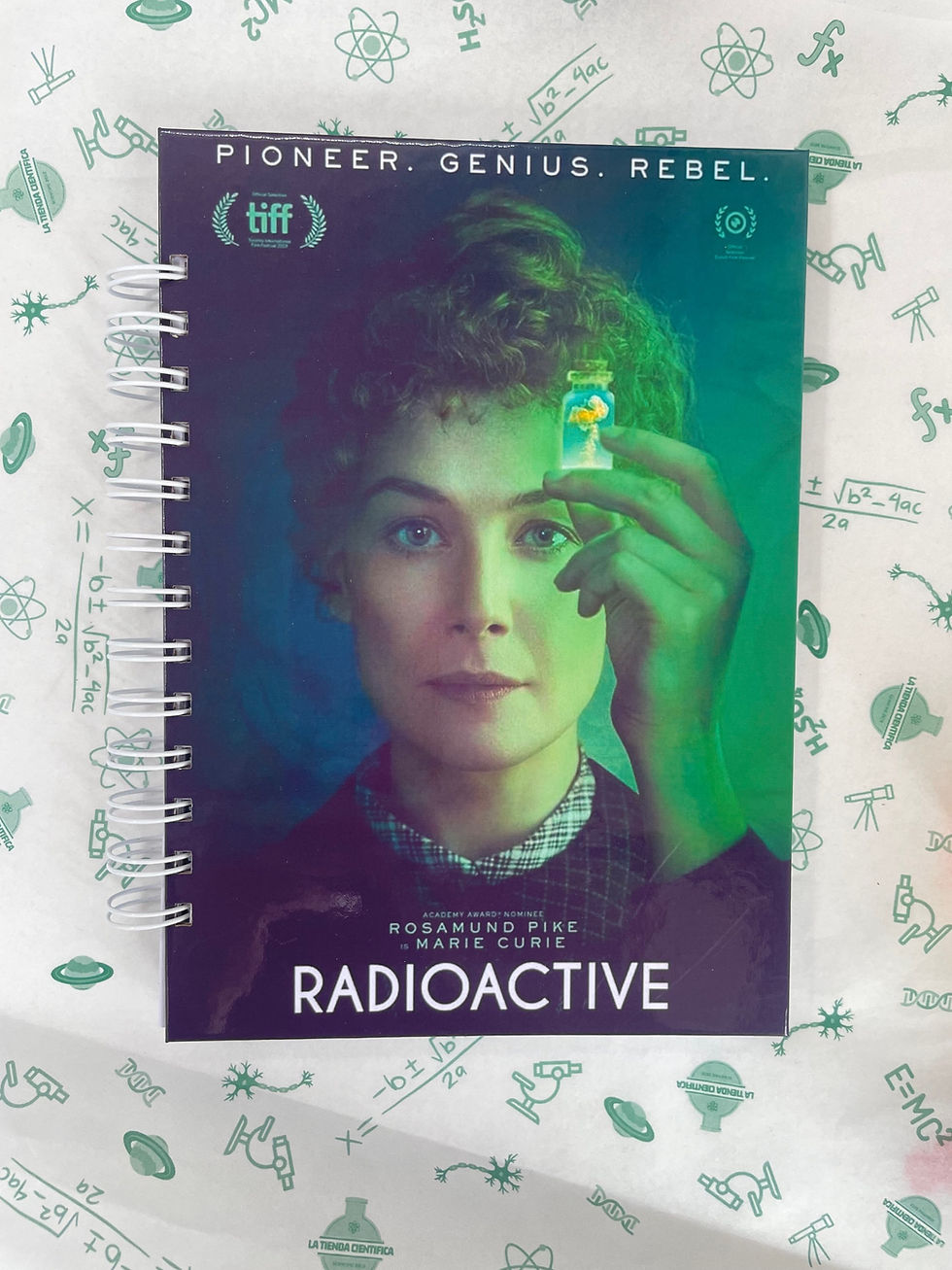 Cuaderno radioactive de Marie Curie | La Tienda Científica