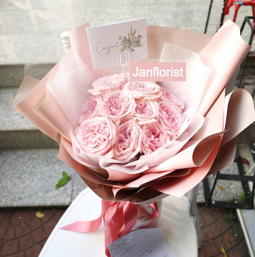 English Rose bouquet | Jan Florist Flower Shop