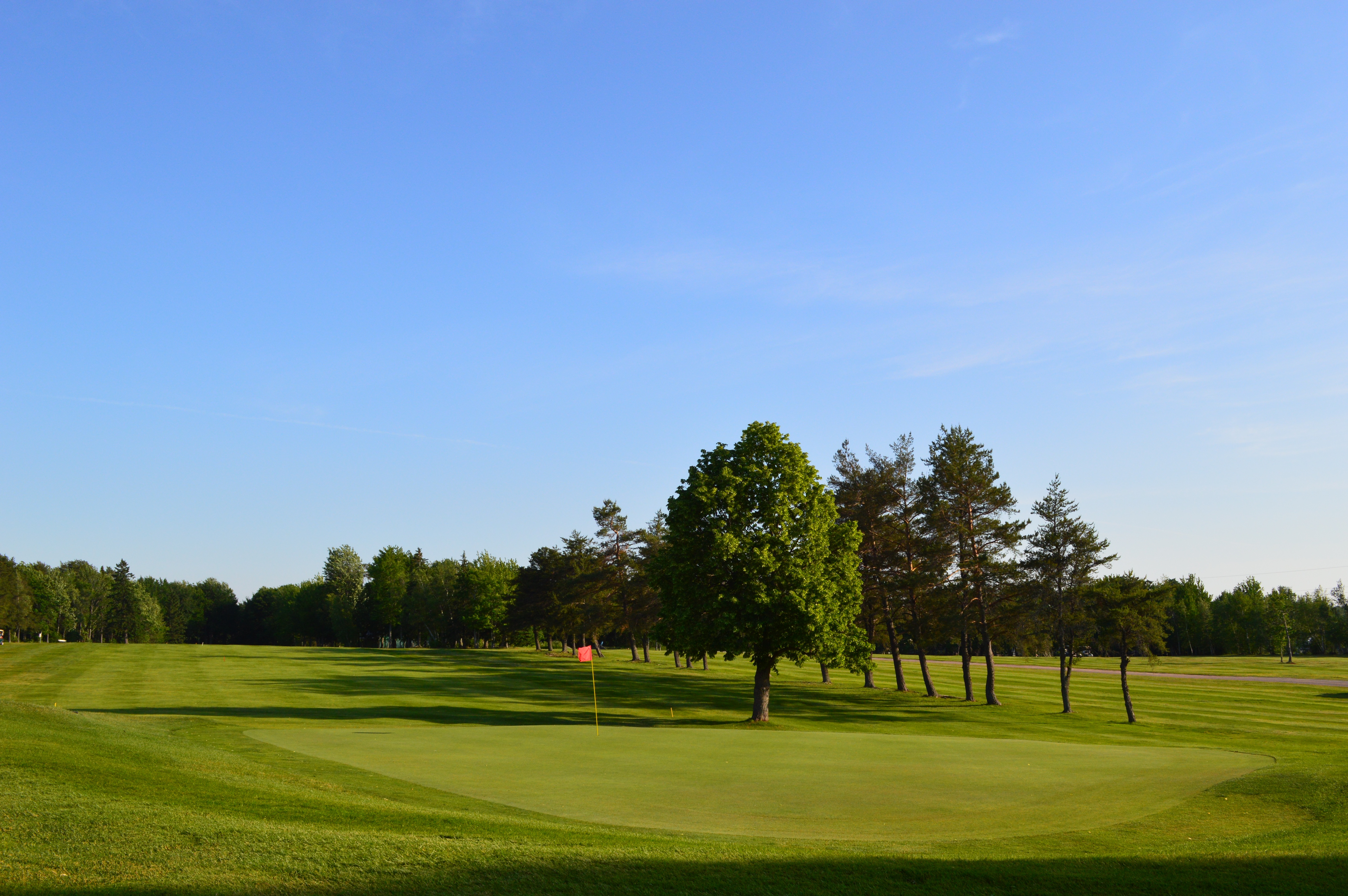 moncton-golf-club | Contact Us
