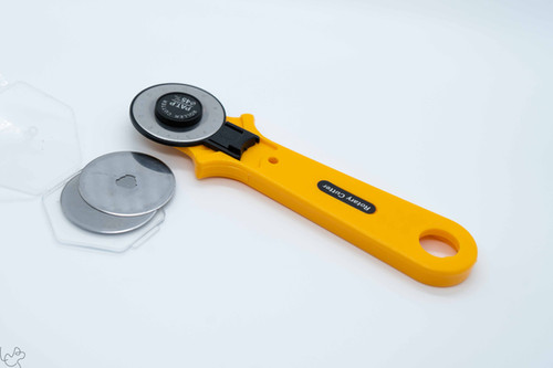 Used! Circular Rotary Cutter Knife 45mm with 3 Blades | Leap Leather Craft