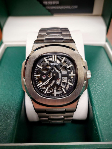 41mm Skeleton Nautilus mod | Interstellar Watches