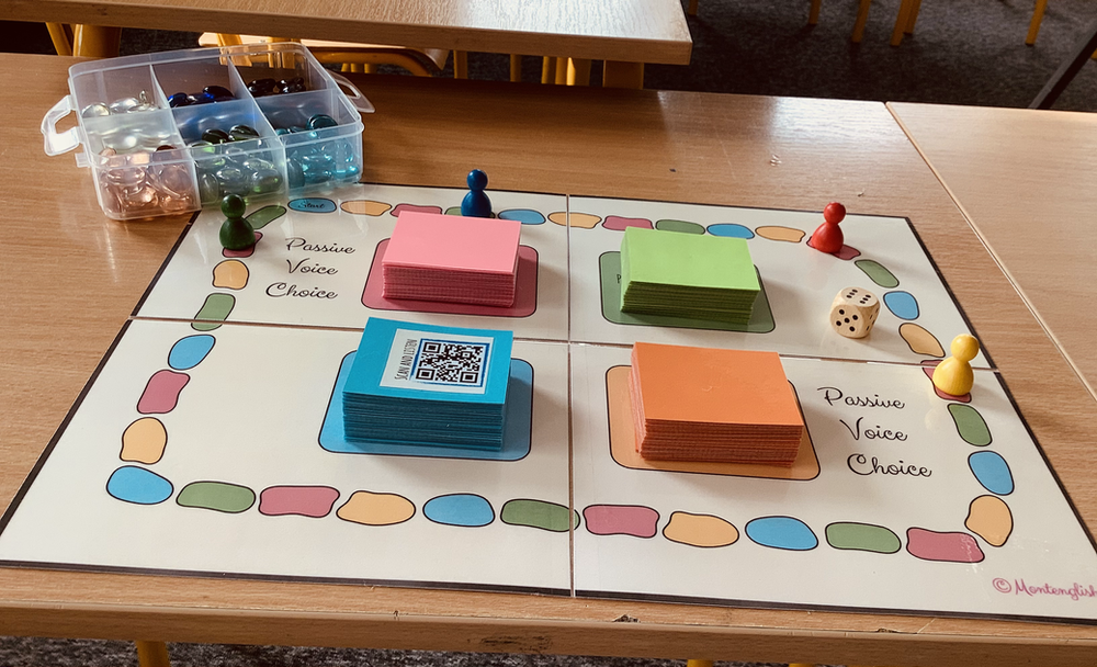 Passive Voice Choice! A game to practise ... you've guessed it! Passive ...