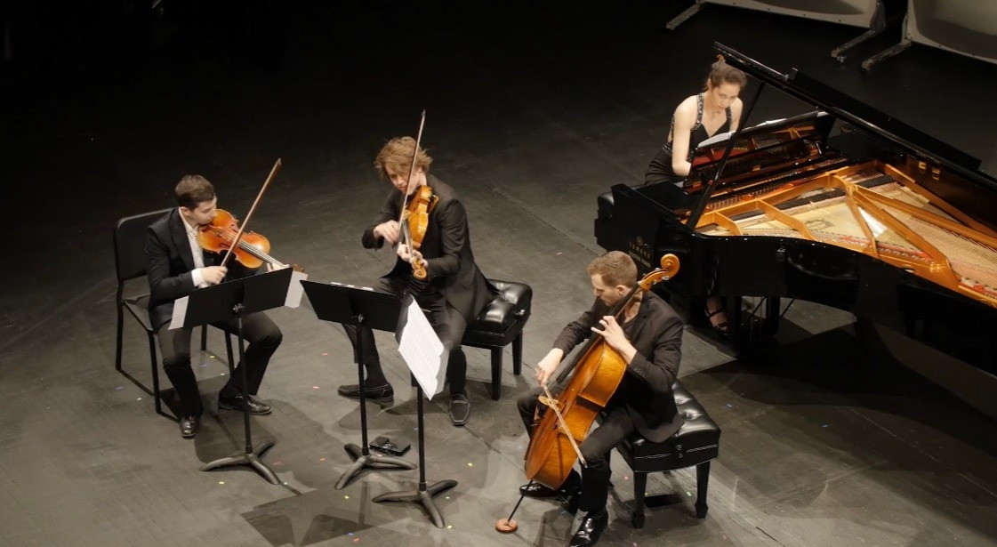 Nicholas Hatt | Violin