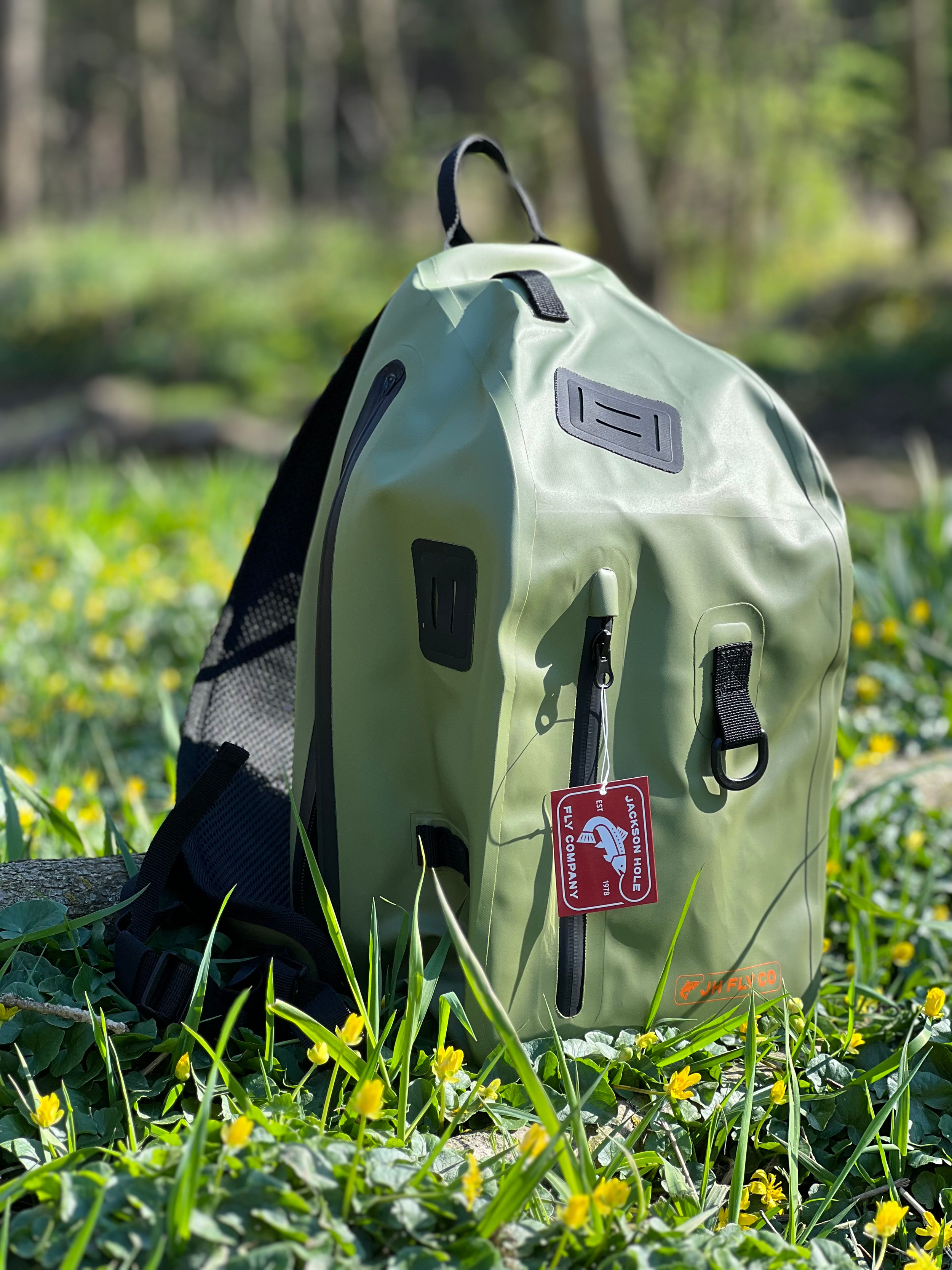 PACKS & VESTS | CREEKSIDE