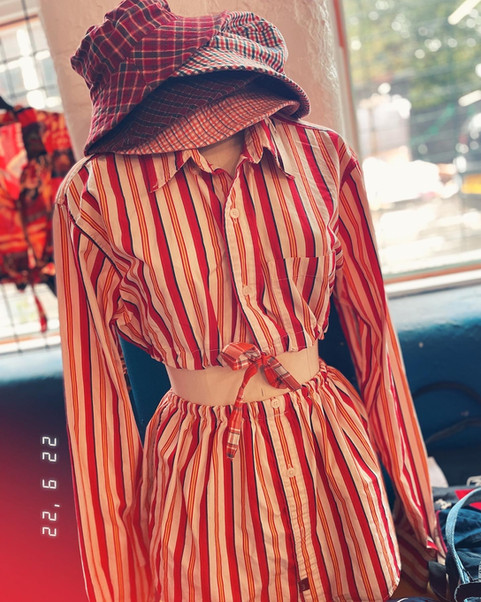 VINTAGE REWORK | WHOLESALE VINTAGE CLOTHING | VINTAGE WHOLESALERS