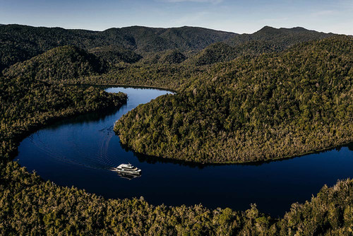 8 Night Taste Tasmania - Gourmet Food Tour | Travel with a Cause