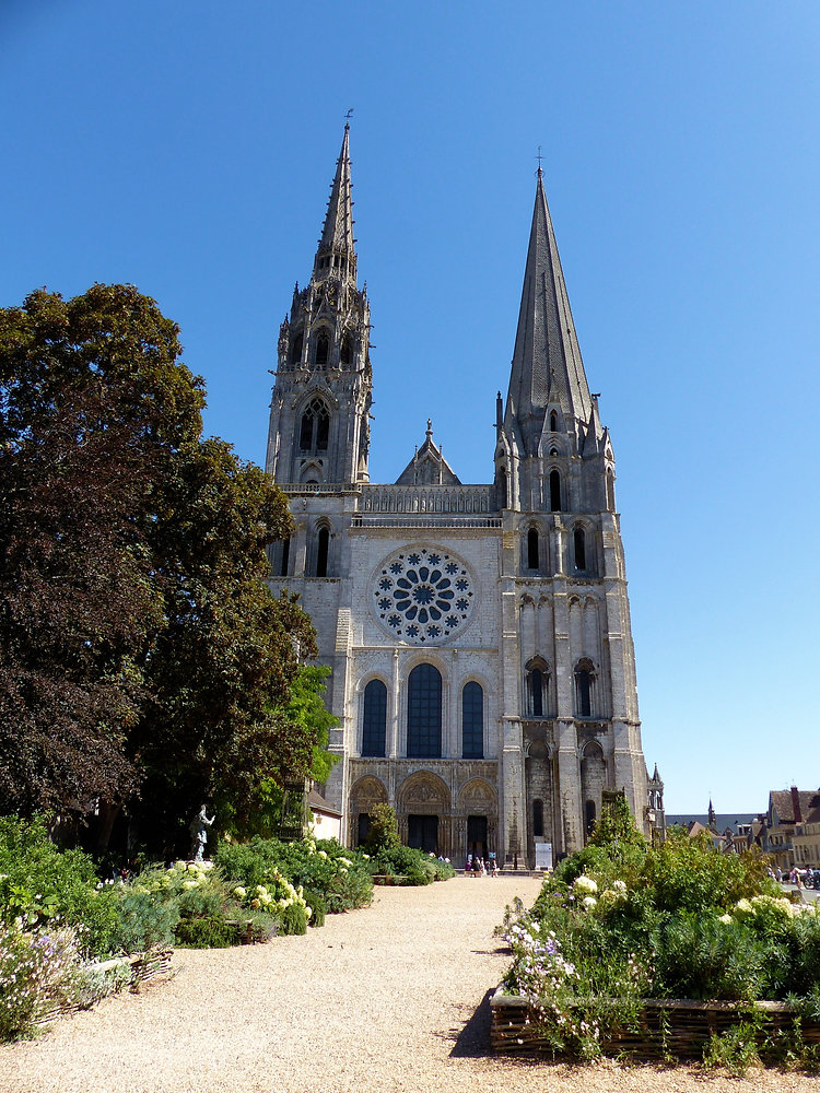 Chartres: La cathédrale de Fulbert