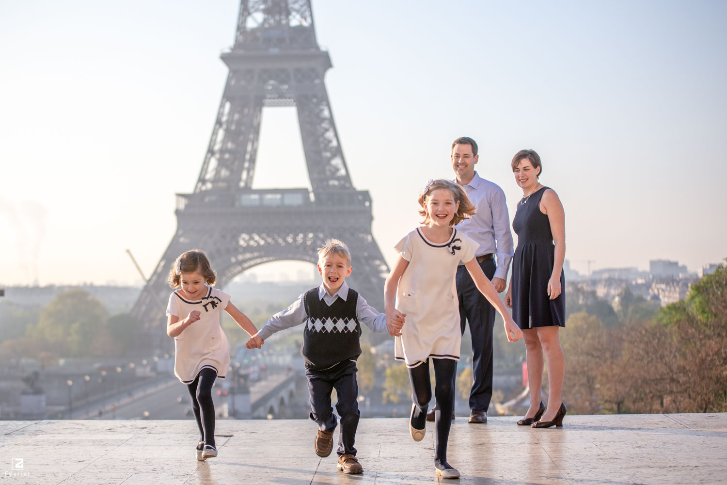 Affordable Paris Photographer | Février Photography