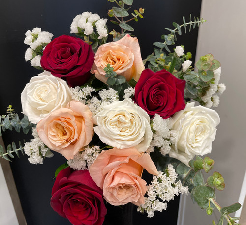 BOUQUET DE 9 ROSES | ABEILLESETFLEURS.COM
