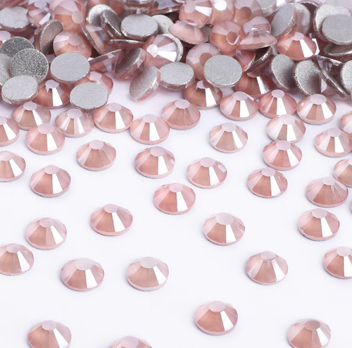 Mocha Champagne 14 Cut | Royal Rhinestones