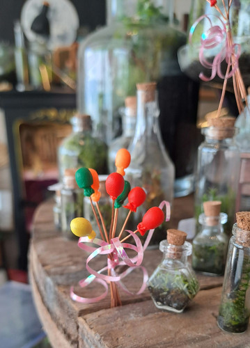 Handmade miniature balloons x 8 | GreenRoom