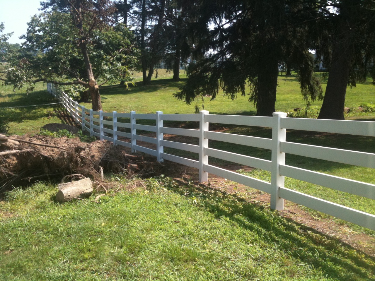 Fence Contractors & Retail Sales | R&S Fence Co. | PHOTO GALLERY