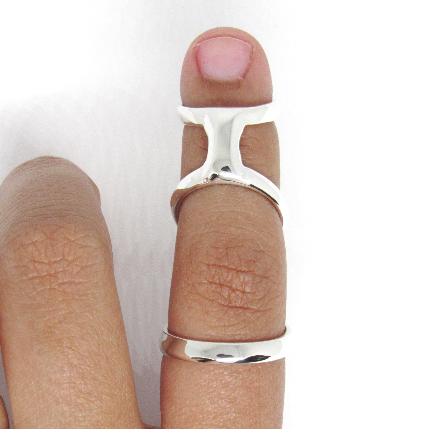 Boutonniere Swan Silver Splint Ring • Combination Splint | Evabelle Jewelry