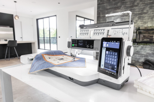 Janome CM 17 Demoex | Stockholms Sycenter