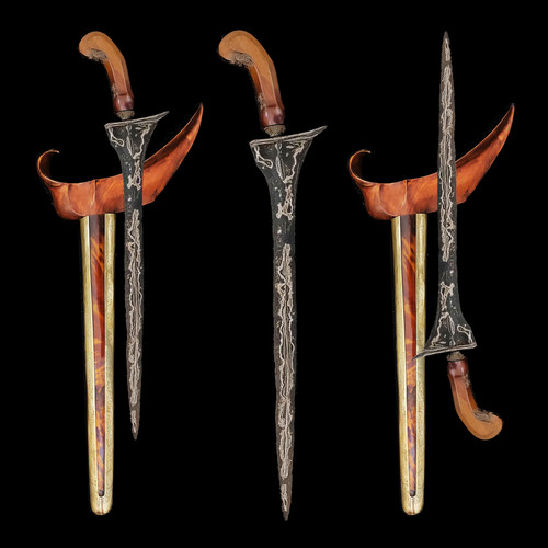 Antique and mystical Brojol Segoro Rob kris, keris connection with ...