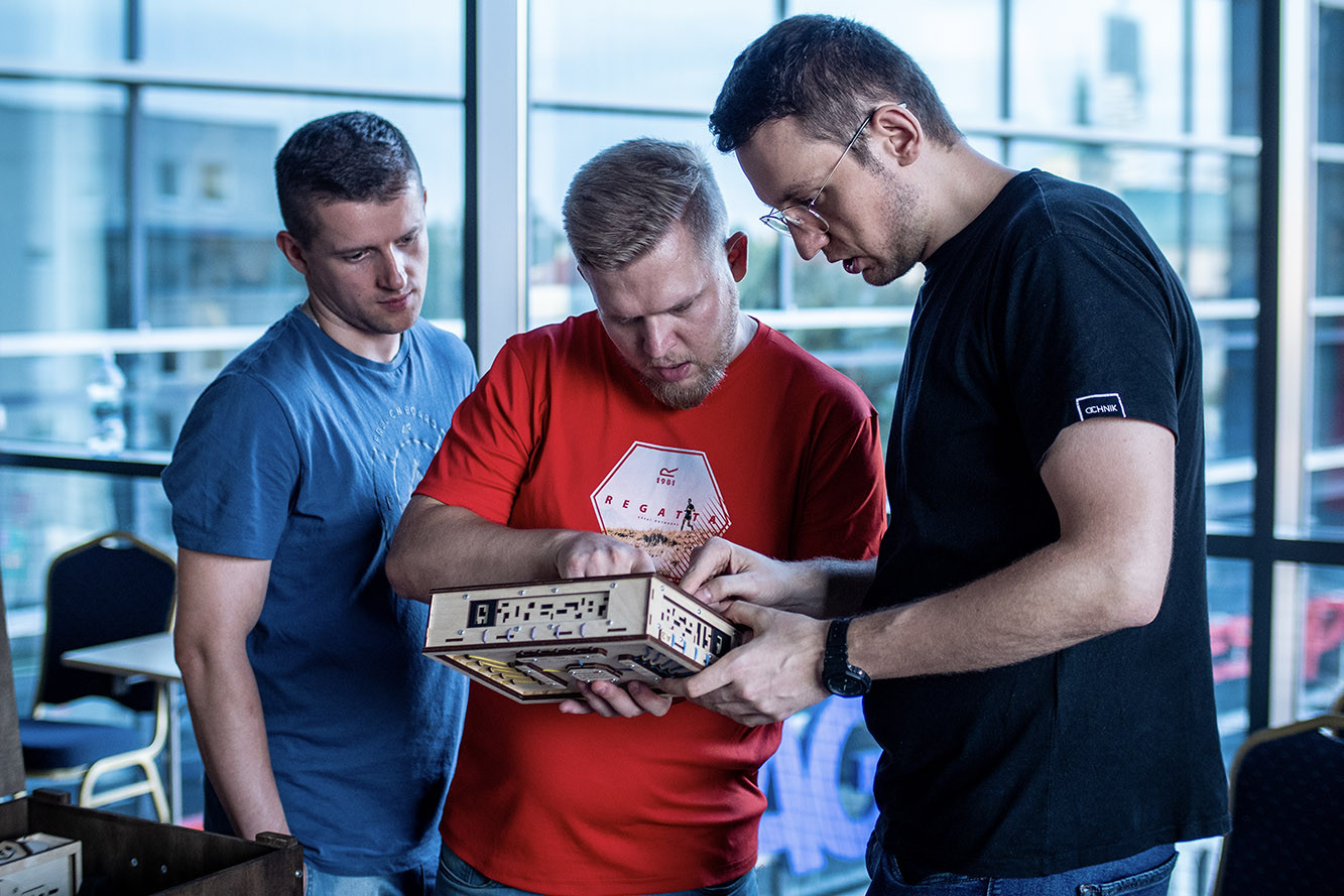 Team Building - Challenge Box