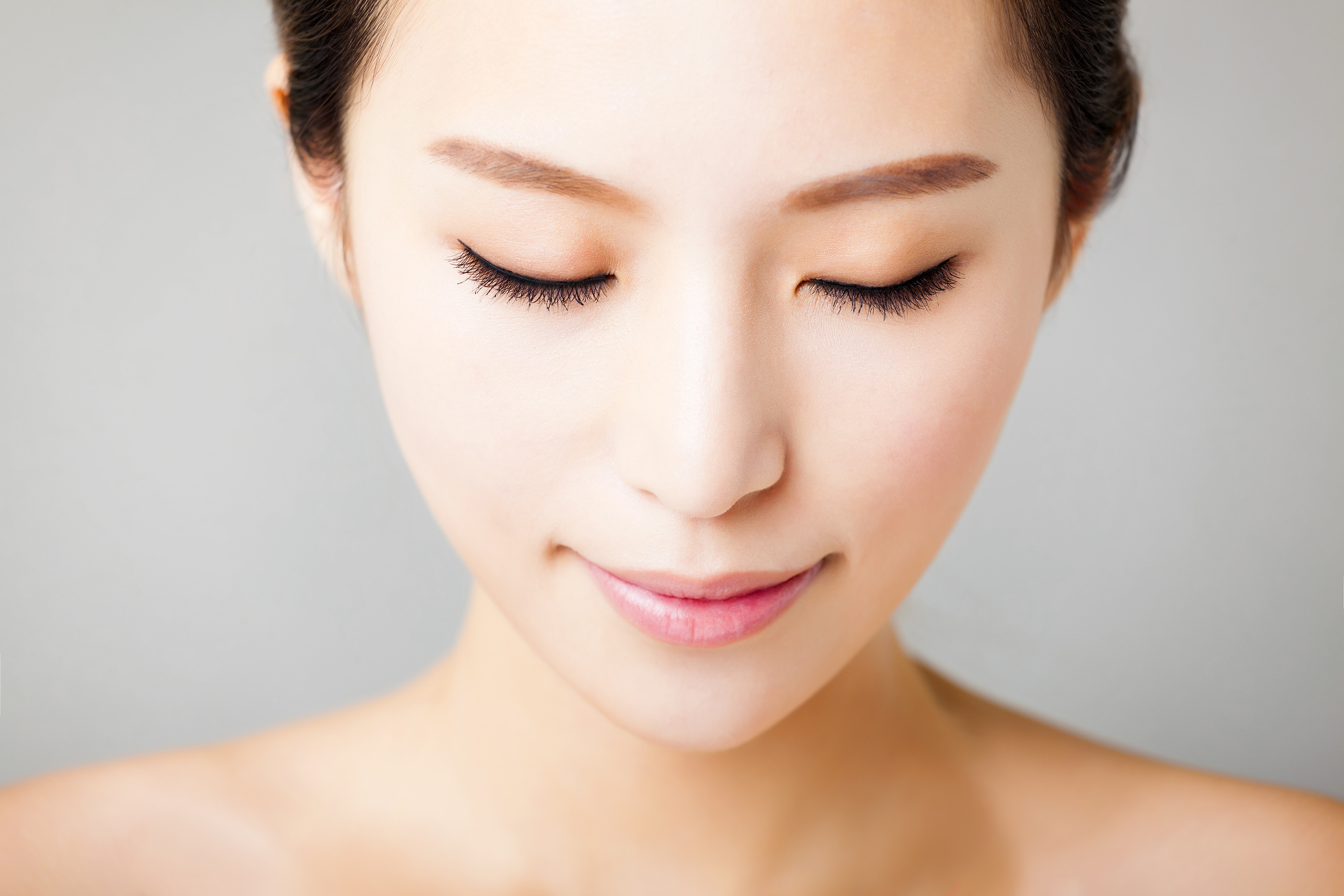 Broadband Light Therapy | Kin Mun Clinic