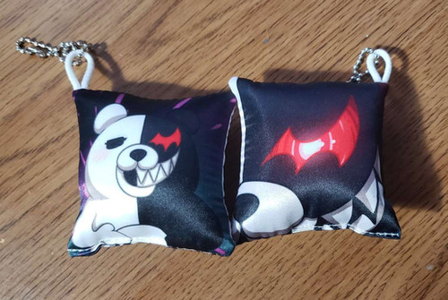 DR1 Pillow Keychain - Monokuma | loadingcrewcrafts