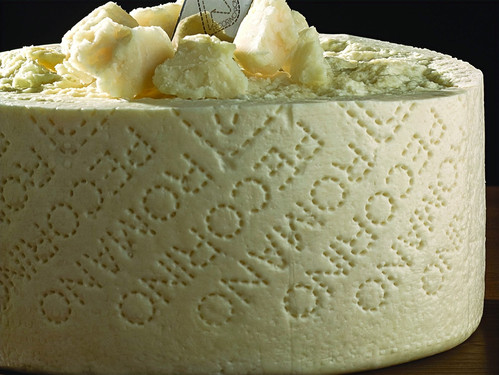 250Gr PECORINO ROMANO BLOCK CHEESE- FORMAGGIO A PEZZO | madeinitalychester